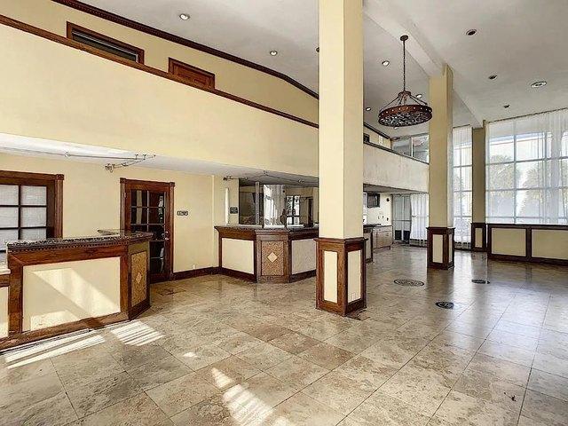 8700 S Orange Blossom Trl, Orlando, FL 32809