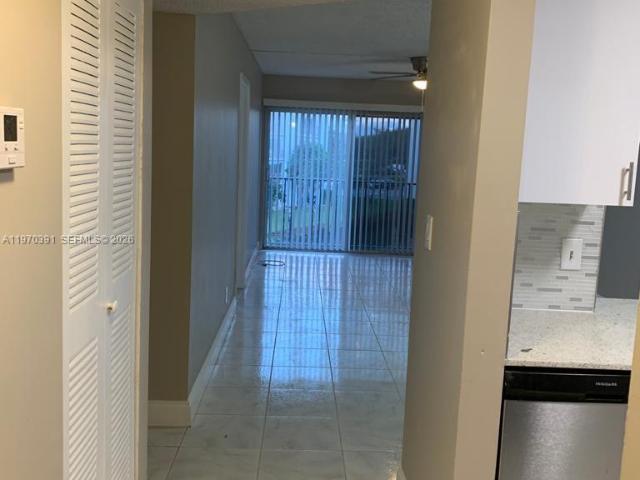 8700 Sherman Cir N, Unit 305, Miramar, FL 33025 | MLS #A11970