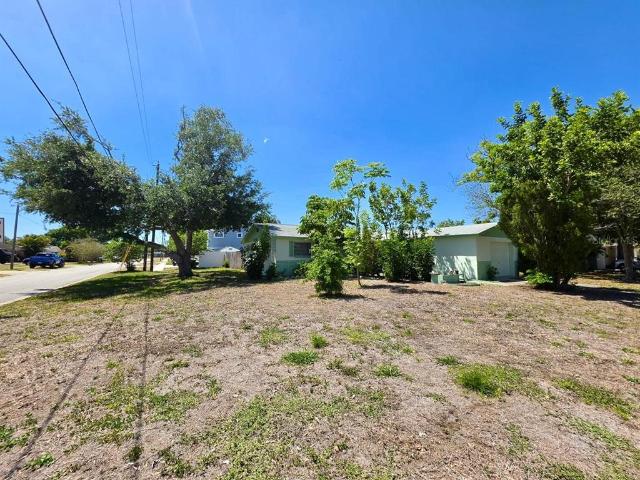 8700 58th St, Pinellas Park, FL 33782 | MLS #TB8499 | Compass