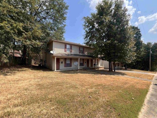 8700 8 White Rock Ln, Little Rock, AR 72227