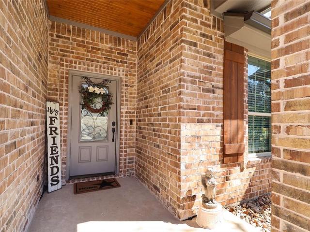 8701 Oakland Court