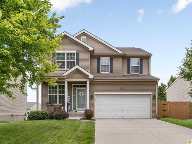 8701 S 163rd Ave, Omaha, NE 68136