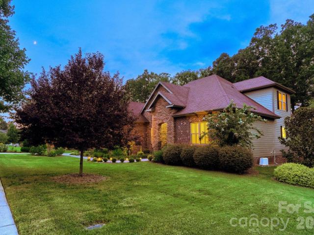 8701 Whitehawk Hill Road