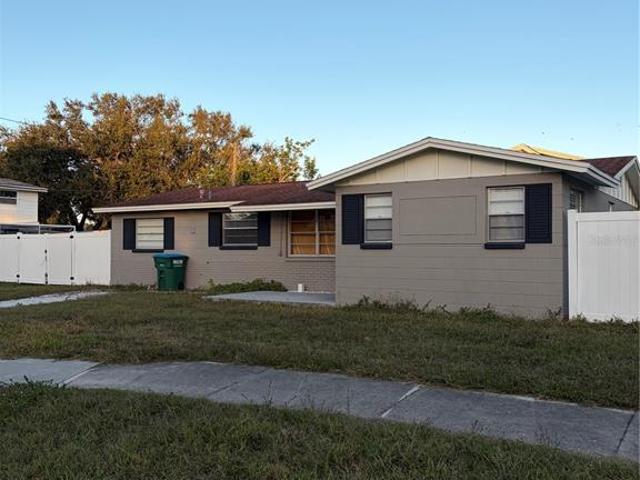 8701 94th St N, Seminole, FL 33777 | MLS #TB8463