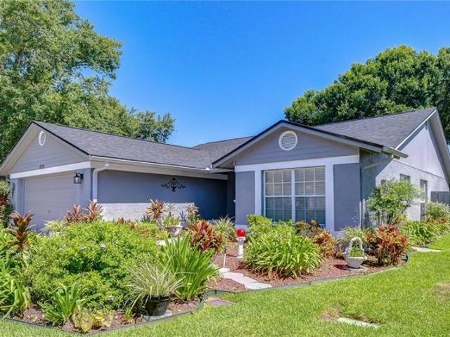 8702 Hampden Dr, Tampa, FL 33626