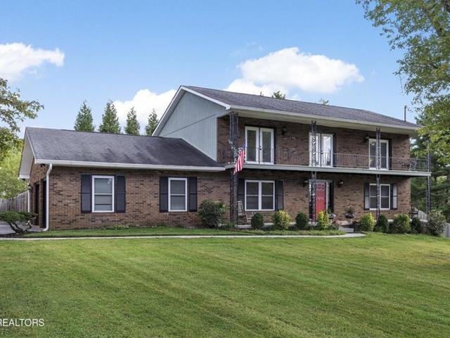 8702 Terri Cir, Knoxville, TN 37923