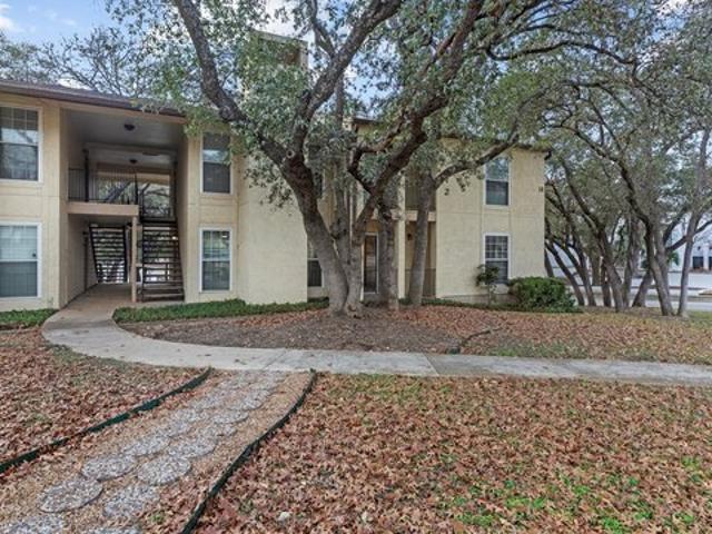 8702 Village Dr Apt 1300, San Antonio, TX 78217