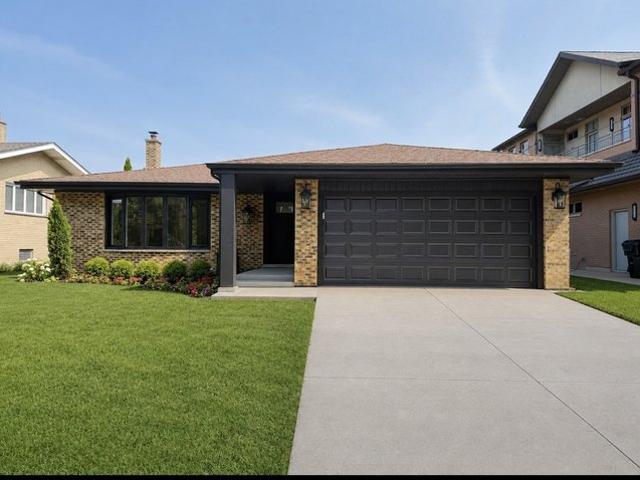 8702 W Bruce Dr, Niles, IL 60714
