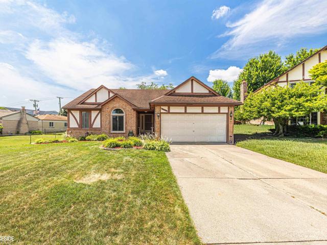 8703 Thornwood Ct. Court
