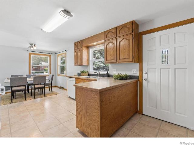 870 10th Street