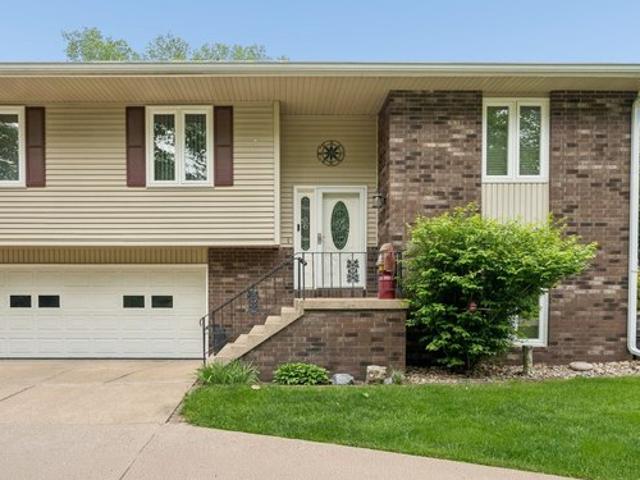 870 47th Ave Unit 2, East Moline, IL 61244