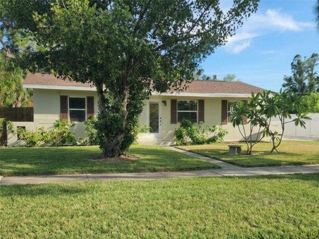 870 86th Ave N, Saint Petersburg, FL 33702