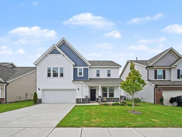 870 Golden Plum Ln, Zebulon, NC 27597