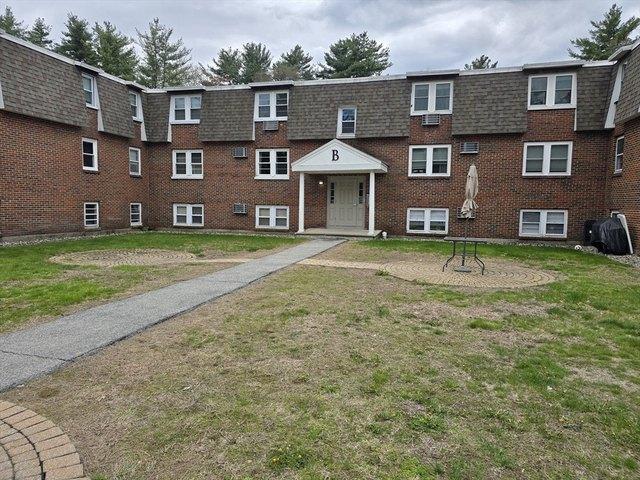 870 Haverhill St Apt 23B, Rowley, MA 01969