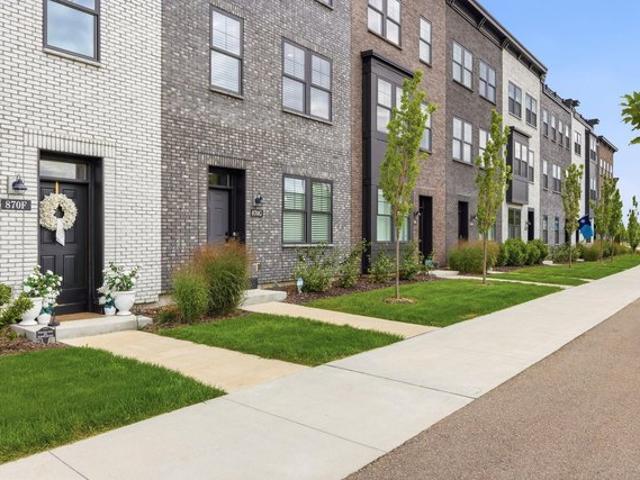 870 Mount Curve Blvd Unit G, Saint Paul, MN 55116