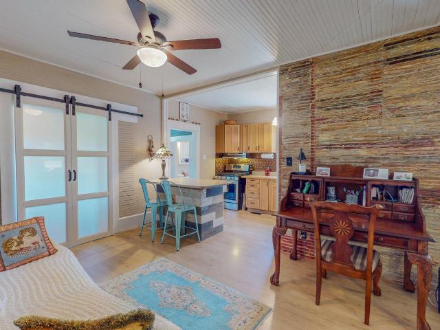 870 Morton Pulliam Road