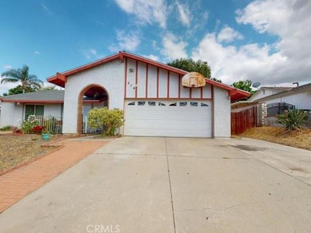 870 Sequoia St, Corona, CA 92879