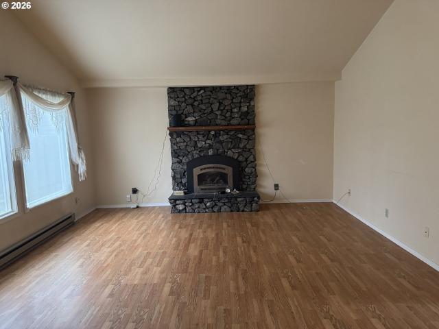 870 SW 12TH ST
