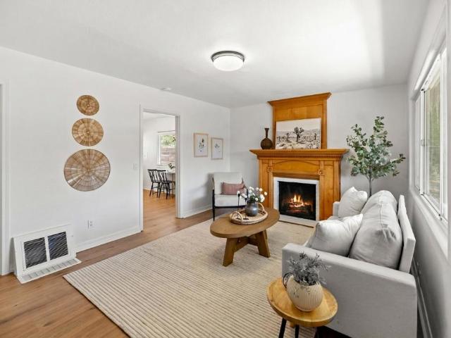 870 Portola Drive