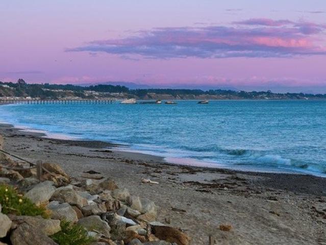 870 Park Ave Apt 316, Capitola, CA 95010
