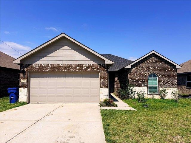 870 Road 5102, Cleveland, TX 77327