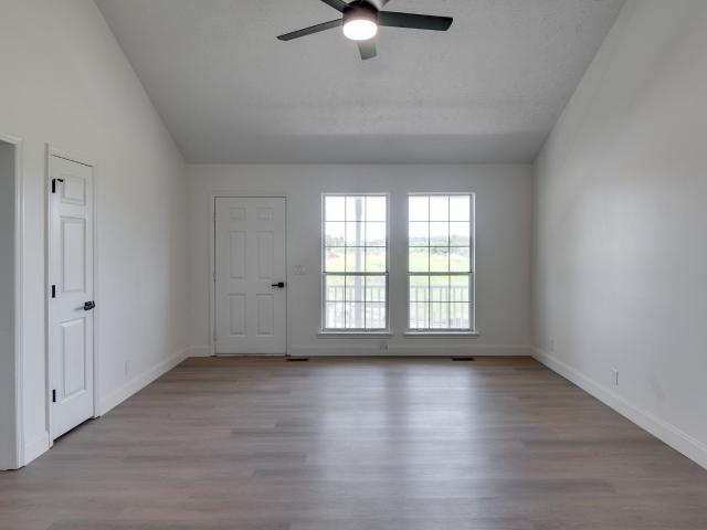 870 Reeves Rd
