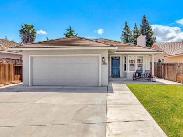 870 Valley Oak Dr, Hollister, CA 95023