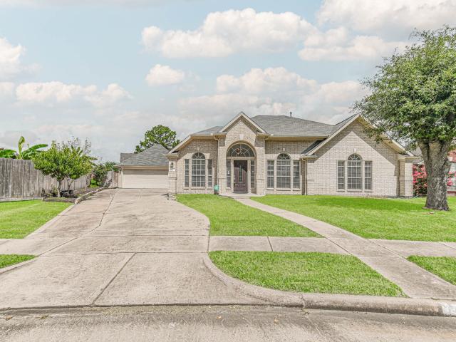 8714 Emerald Heights Court