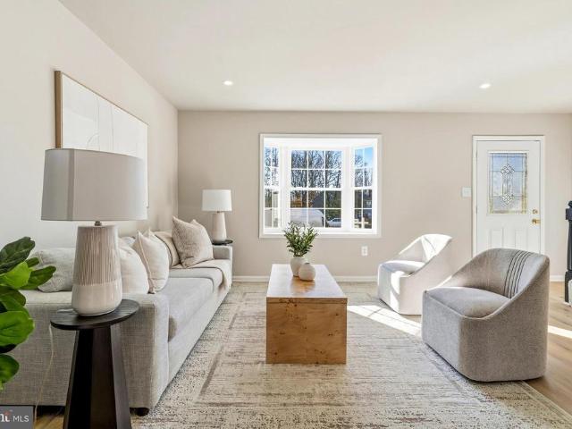 8714 Jeremy Court