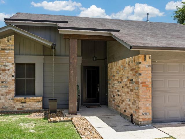 8714 Parkcrest Forest Drive