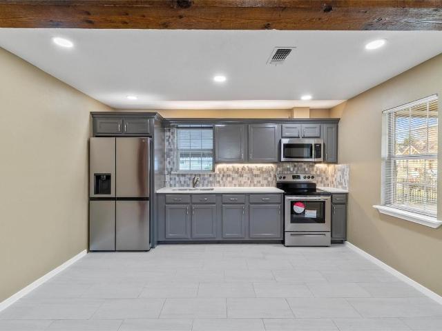 8714 Quinn St 2 Bedroom Apartment for Rent at 8714 Quinn St, Dallas, TX 75217 Pleasant Grove