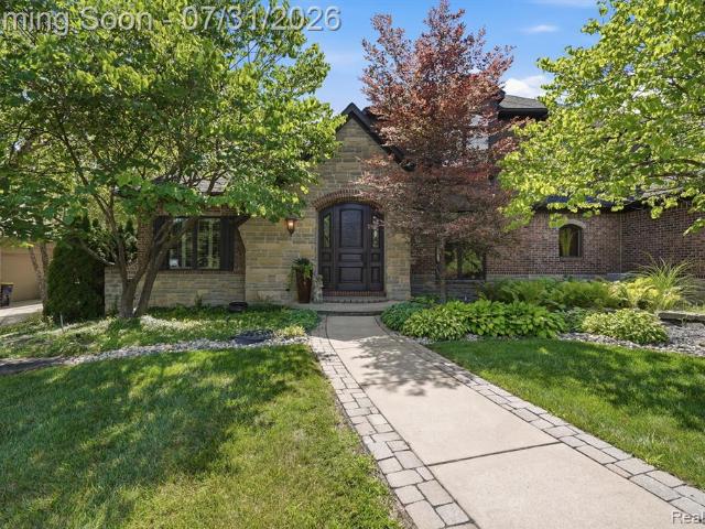 8714 Stoney Creek Drive