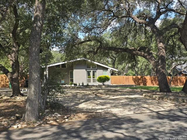 8715 Post Oak Ln, San Antonio, TX 78217 | MLS #1941 | Compass