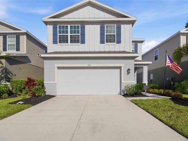 8715 Sunshower Pl, Parrish, FL 34219