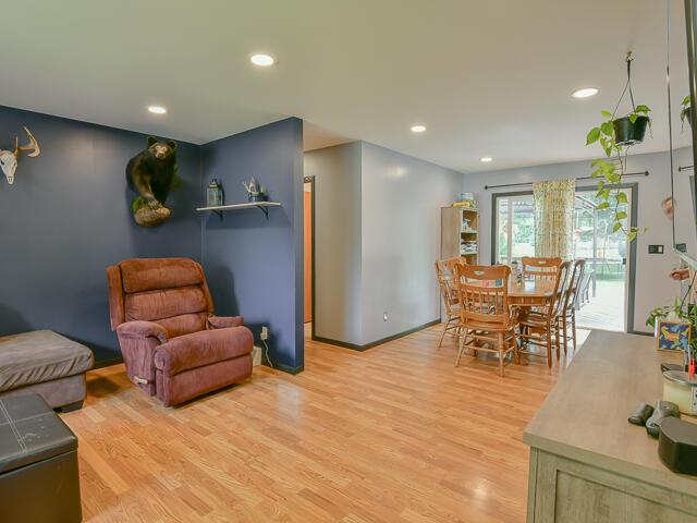 8715 th Ave