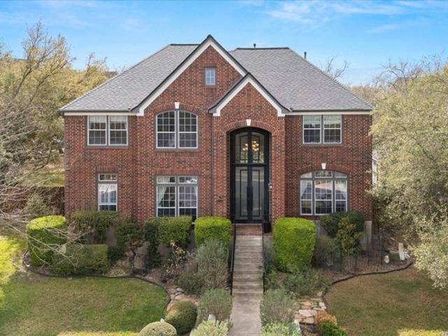 8718 Timberland Trl, Fair Oaks Ranch, TX 78015