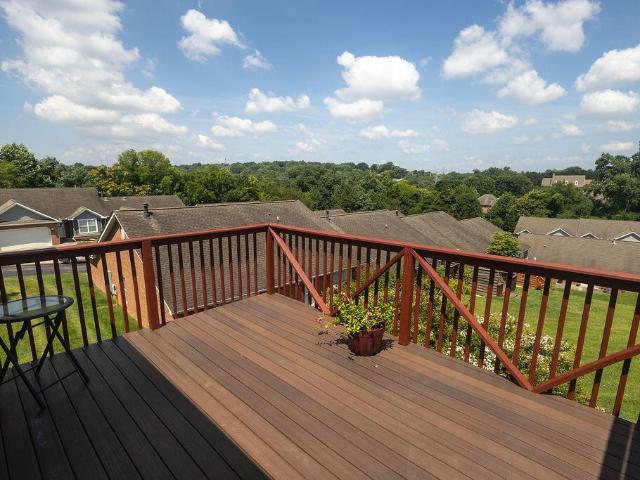 8719 Carriage House Way