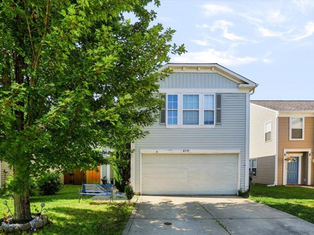 8719 Hosta Way, Camby, IN 46113