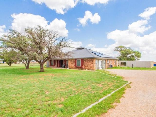 8710 N County Rd 2000, Lubbock, TX 79415