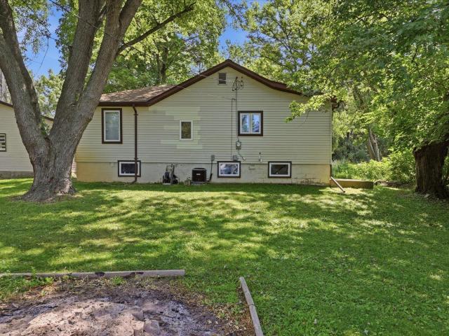 8710 Buena Dr