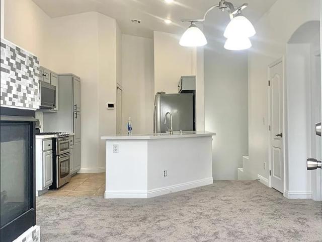 8710 Horizon Wind Avenue 101