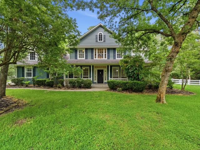 8710 Linn Lane