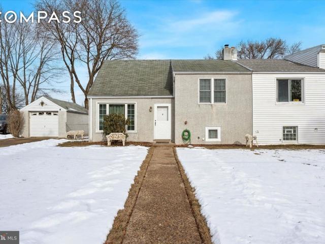 8711 Old Line Rd, Philadelphia, PA