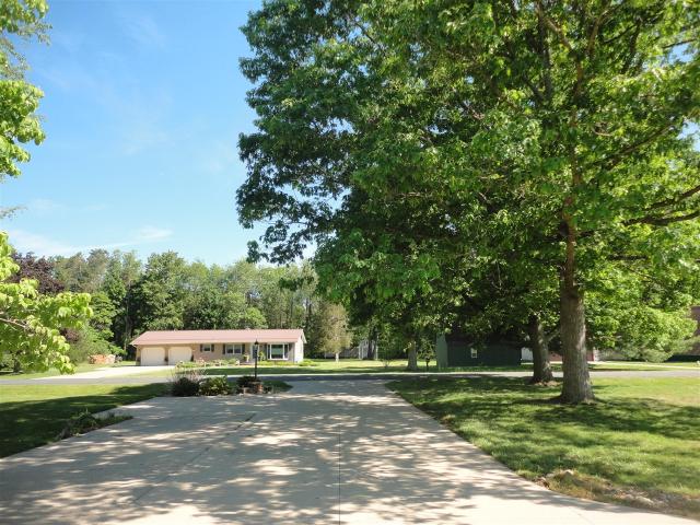 8711 Riverbend Drive