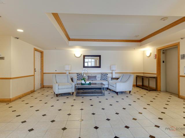 8711 W Bryn Mawr Avenue # 501