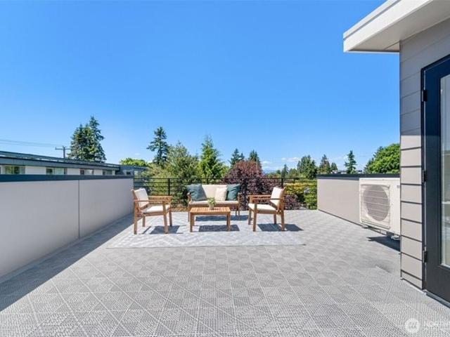 8711 15th Ave NW Unit A, Seattle, WA 98117