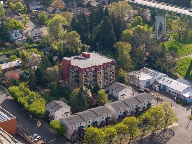 8712 N Decatur St Unit 106, Portland, OR 97203