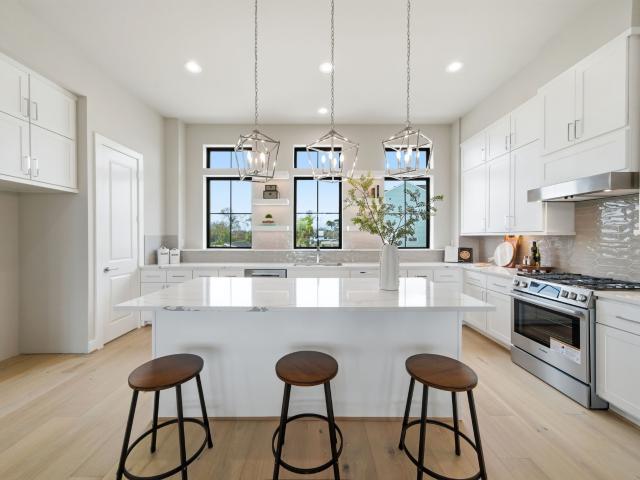 8712 Padua Lane