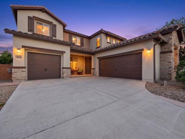 8712 Vista Cumbre Rd NW, Albuquerque, NM 87120