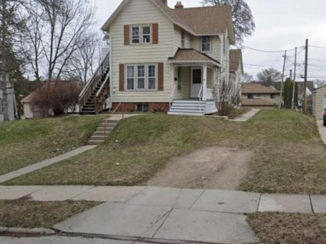 8712 8 W Mitchell St Unit 8714A, West Allis, WI 53214